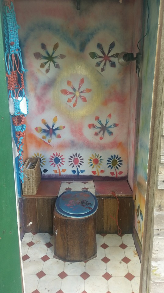 Australian Bush Poetry and falling into the toilet. – Thundercloud ...